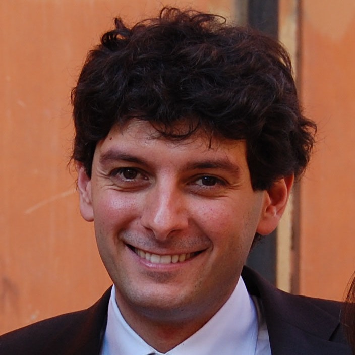 Dr. Massimiliano Tedaldi, Chirurgo Maxillo-facciale. Opinioni ...