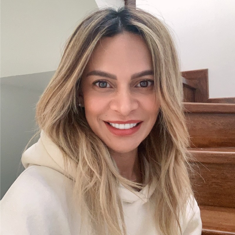 Dr.ssa Elvira Luz Navarro, Dentista o Odontoiatra. Opinioni dei ...