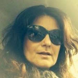 Dr.ssa Annalisa Marchese Ragona - Ginecologo | Recensioni e costi.