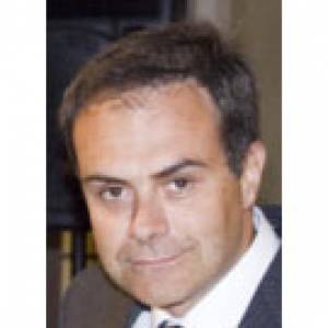 Dr. Francesco Ciucci - Oculista | Recensioni e costi.