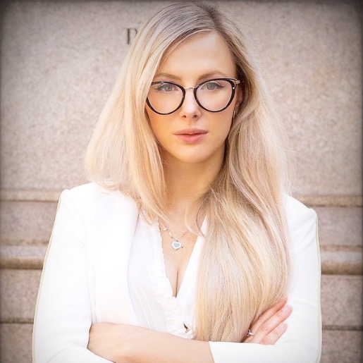 Dr.ssa Anna Andreevna Fogli Malezhik - Medico Estetico | Recensioni e ...