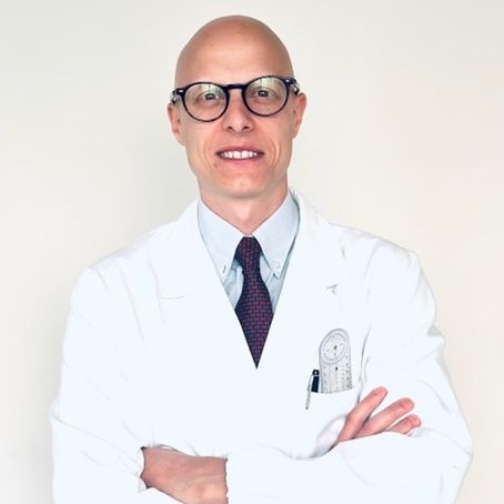Dr. Gabriele Bernardi, Ortopedico. Orari disponibili, costi delle ...