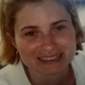 Dr.ssa Iuliana Pauna - Chirurgo Generale | Recensioni e costi.