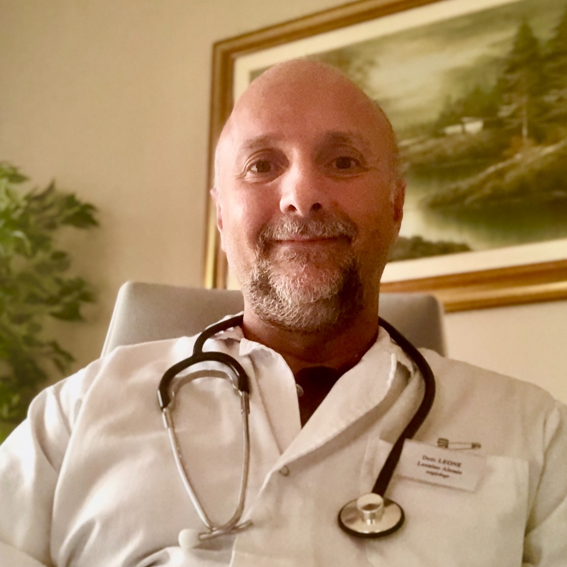 Dr. Leonino Alessio Leone, Chirurgo Vascolare. Opinioni verificate ...