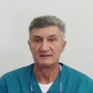 Dr. Giovanni Galloni - Dentista o Odontoiatra | Recensioni e costi.